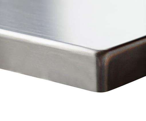 Blech entgraten und schleifen lassen | RS-Metall