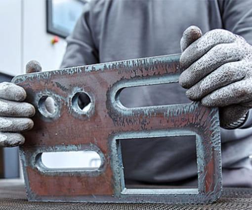 Blechzuschnitte nach Maß für Ihr Unternehmen | RS-Metall
